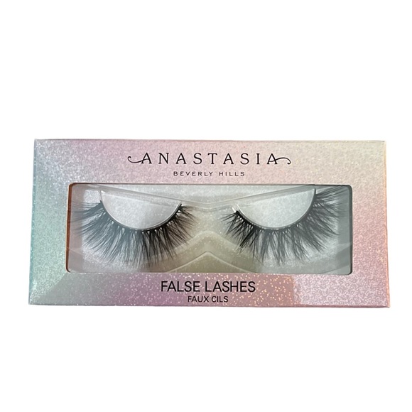Anastasia Beverly Hills | Makeup | Anastasia Beverly Hills False Lashes ...